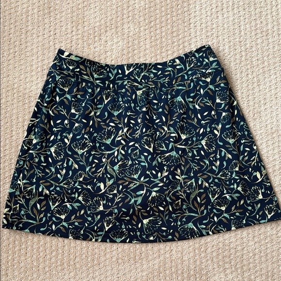 Title nine | Skirts | Title Nine Floral Patterned Skort Blue And Green ...